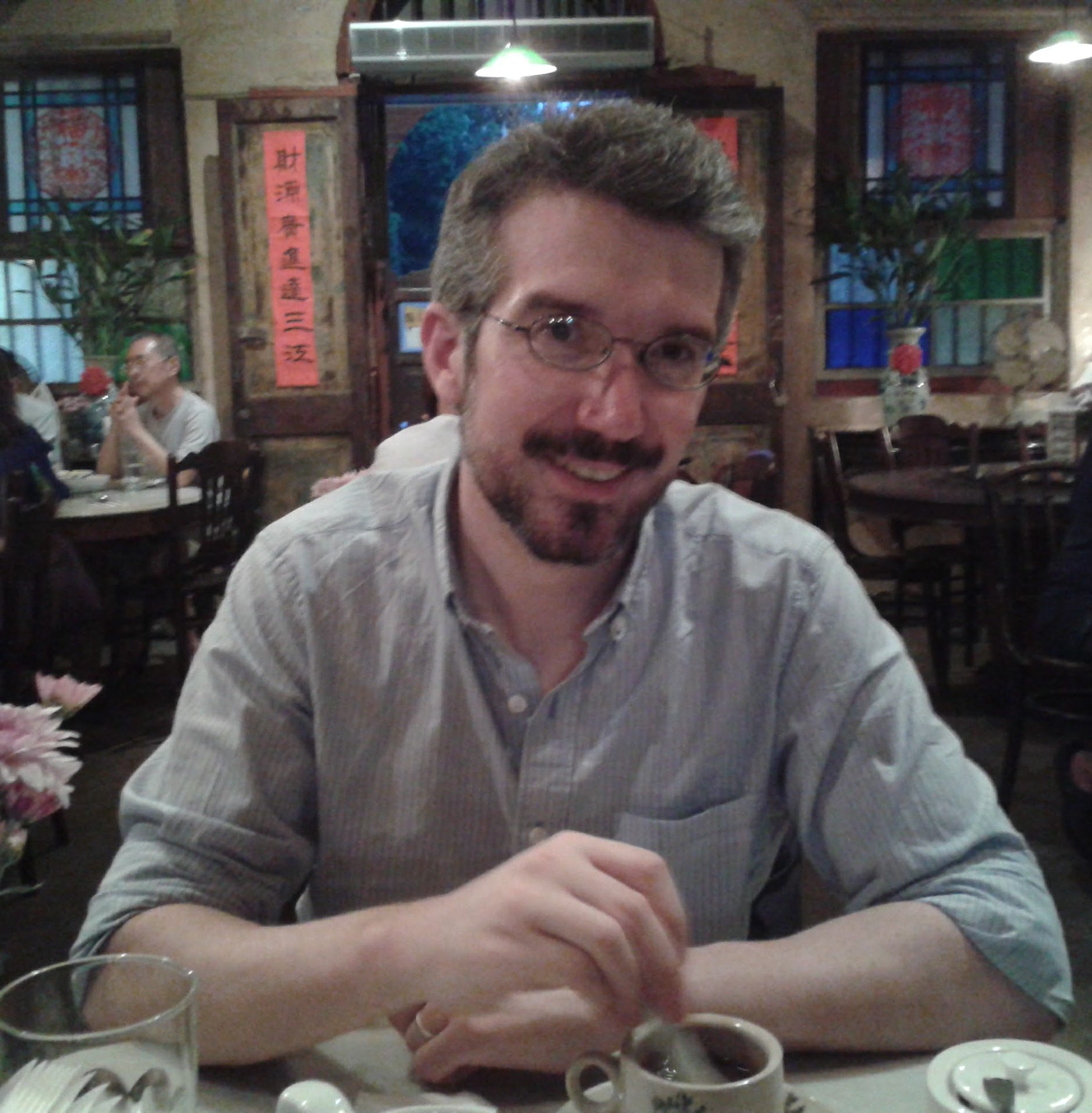 Jonathan Robins – History of commodities, food, and colonialism